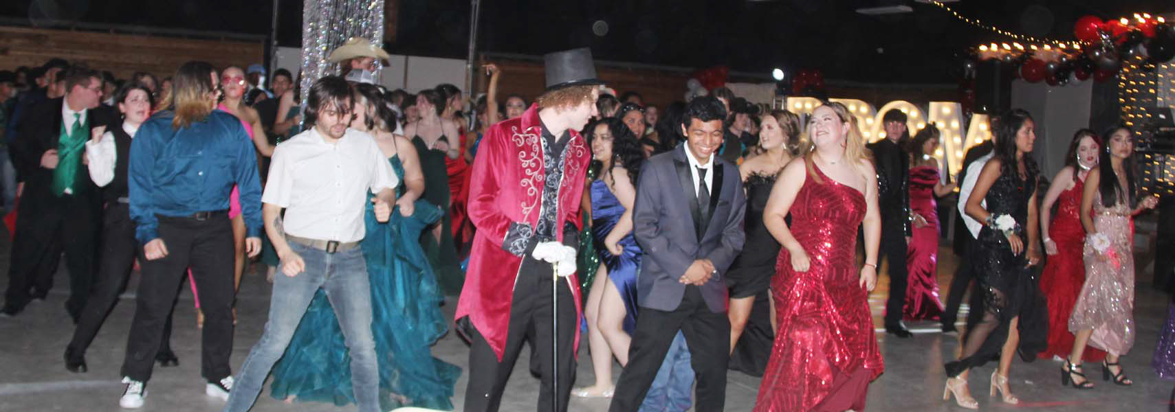 2023 Dublin High School Prom - Masquerade | Dublin Citizen